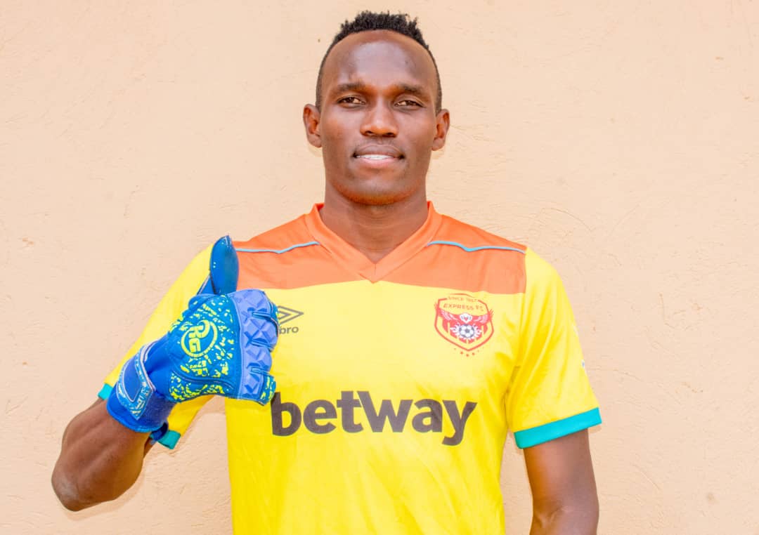 Express FC complete signing of goalkeeper Mutakubwa