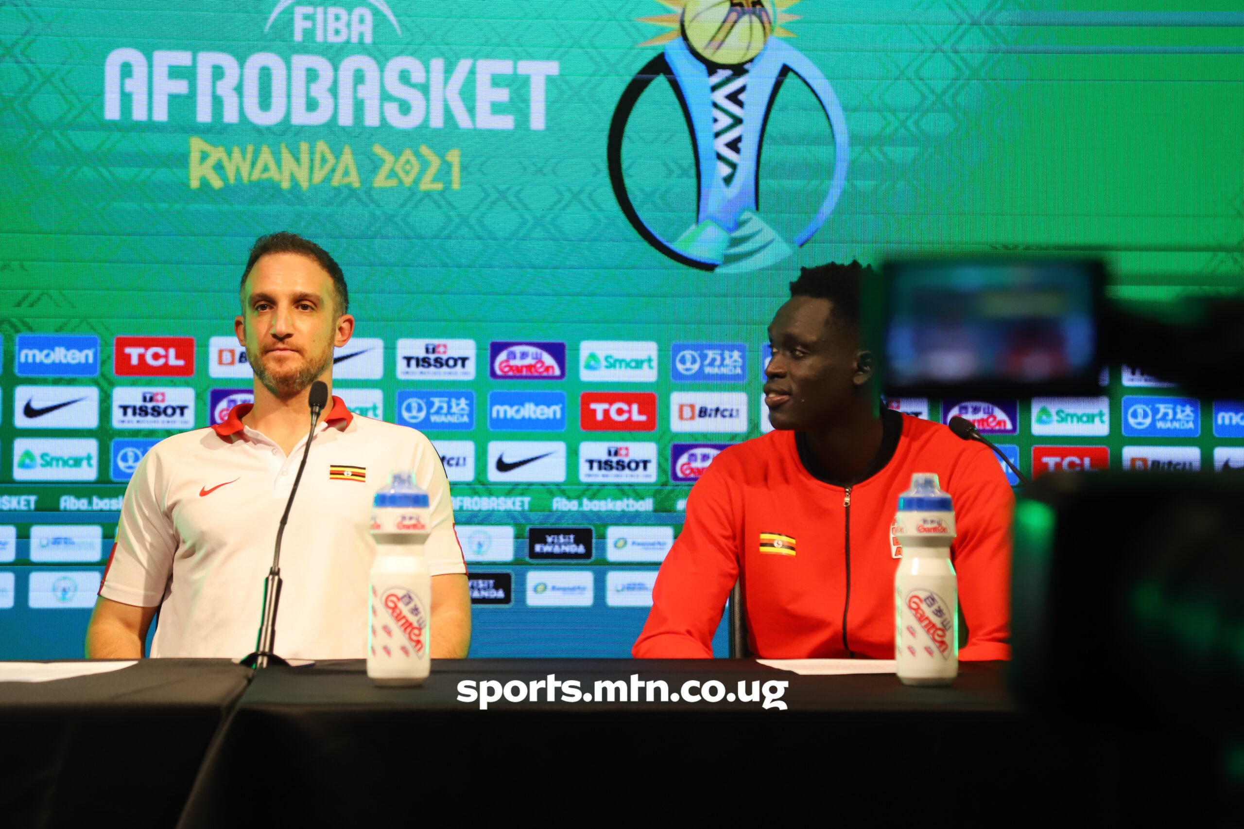 Deng Geu, Galanopoulos reunite at Texas Legends