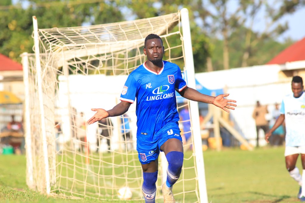 Onekalit guides SC Villa past URA - MTN Sports